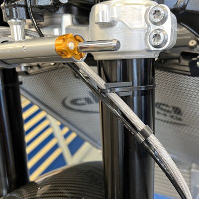 Mounting kit racing brake line, front | 3432B040A00